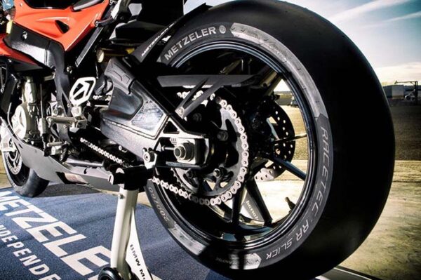 Metzeler Racetec RR K1 + K2 - UK stock. FAST DELIVERY.