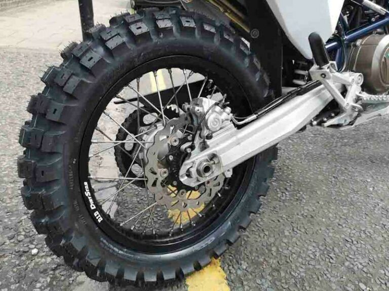 Motoz Tractionator Rallz - UK stock. FREE GIFT.