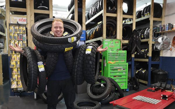 Motorcycle Tyre Fitting London - Ride in, ride out happy