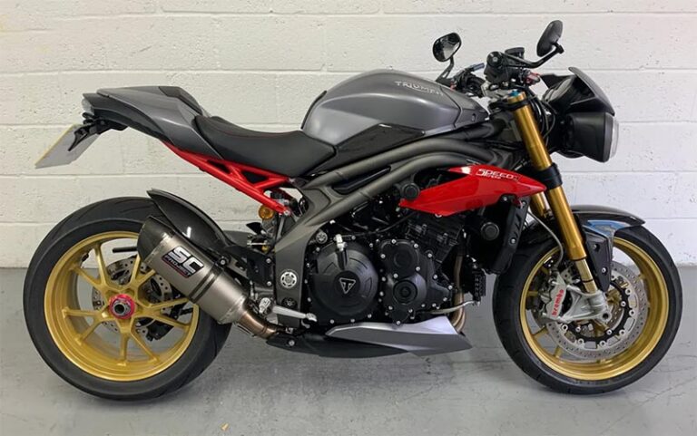 Triumph Speed Triple Tyre Guide - Recommended Tyres for Road & Track